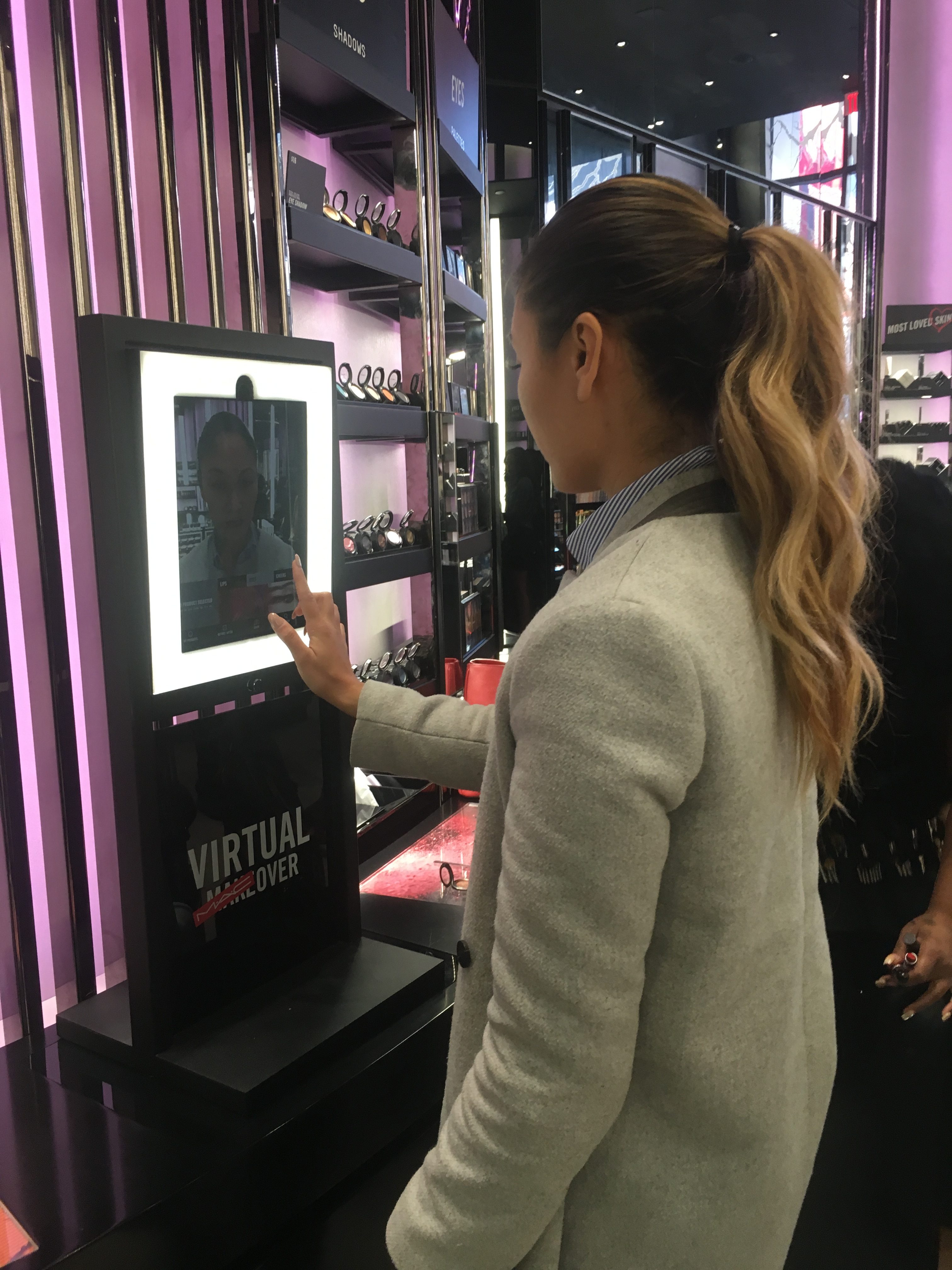 MAC installs augmented reality mirrors to boost conversions and collect ...