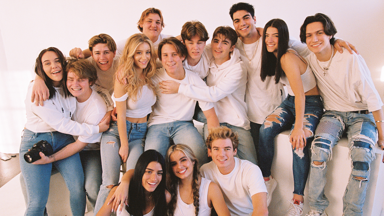 What social distancing means for the rise of influencer houses - Glossy