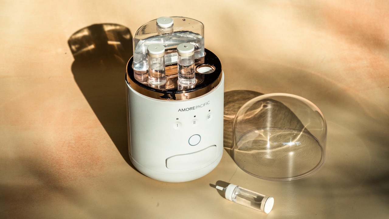 CES Report: Beauty-tech trends to watch in 2021 | Glossy