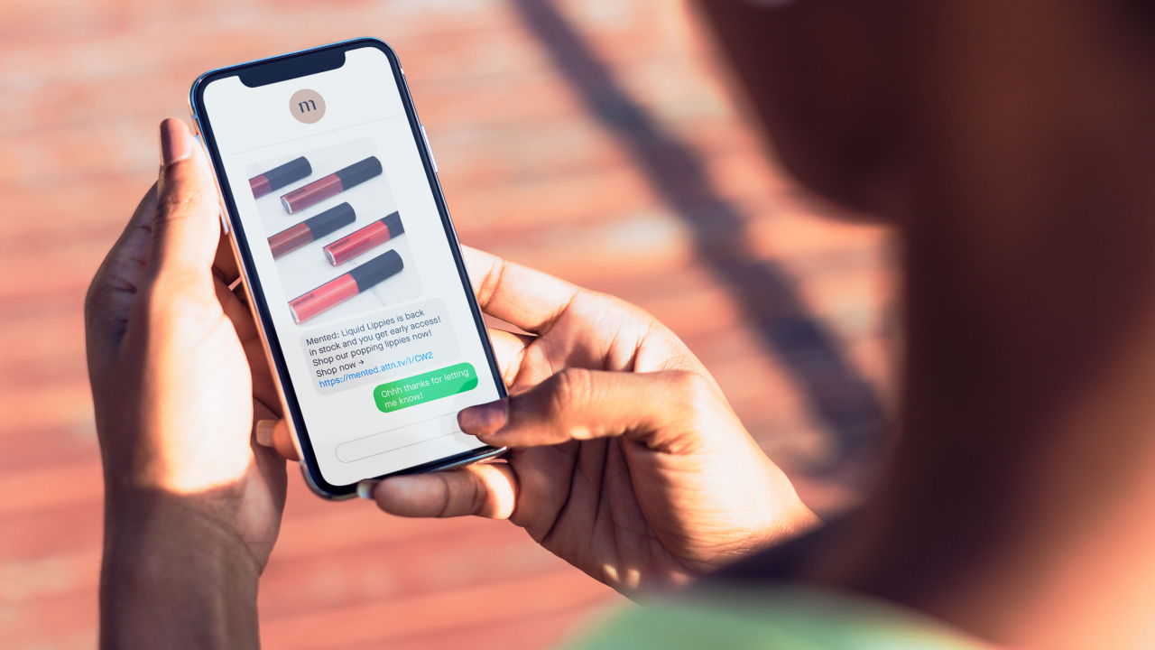 How personalized text messaging builds brand loyalty