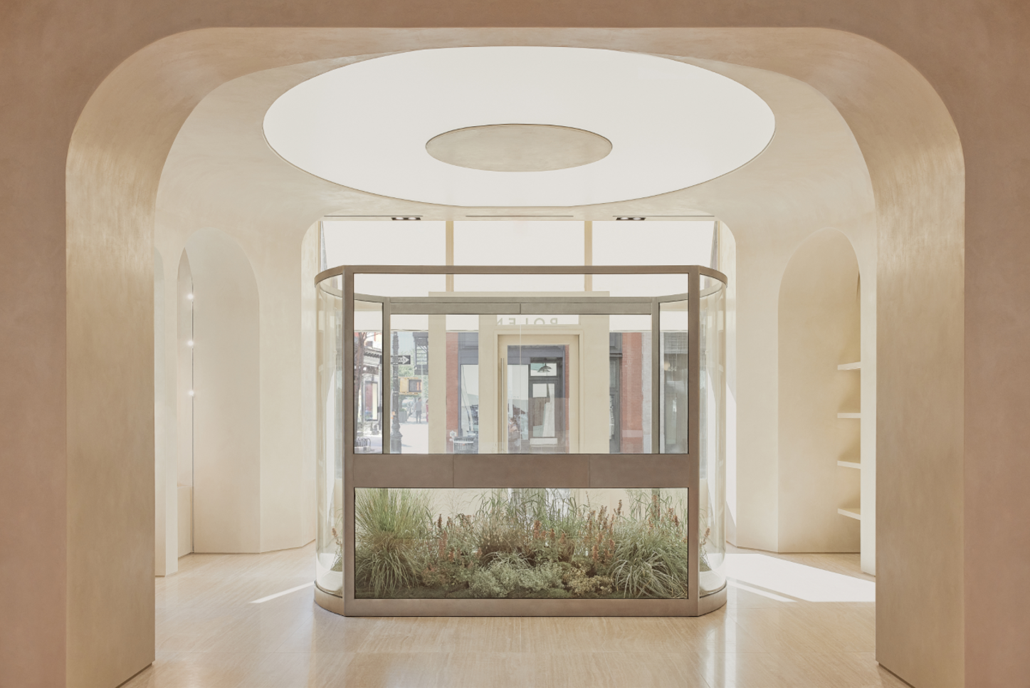 French brands are expanding their retail presence to the U.S.