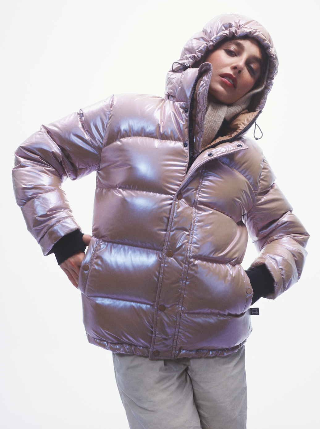 Glossy Pop Newsletter: How the Aritzia Super Puff became the cool girl ...