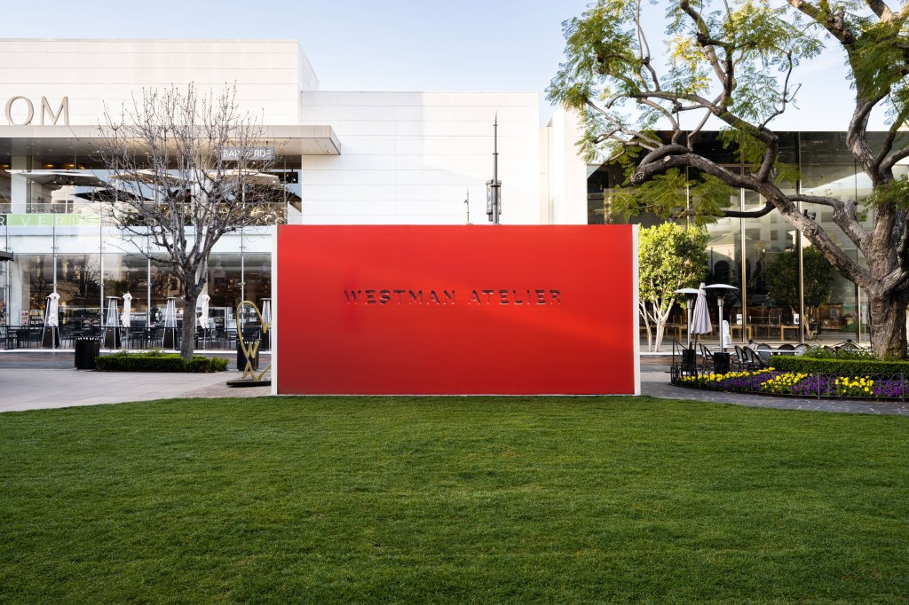 How The Grove turned an empty walkway into LA’s most exclusive pop-up ...