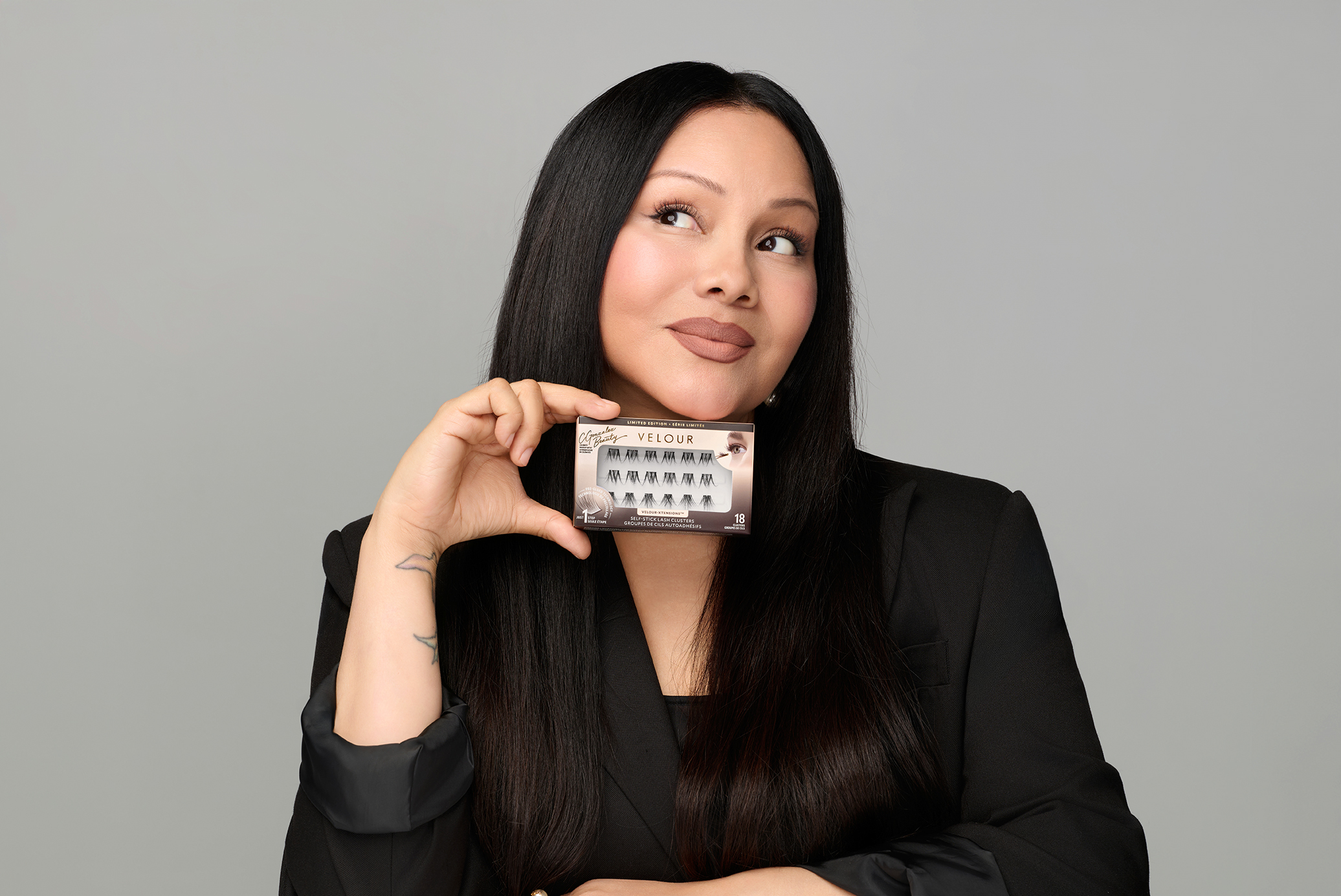 Velour Beauty taps celebrity MUA behind Sabrina Carpenter's lashes to ...