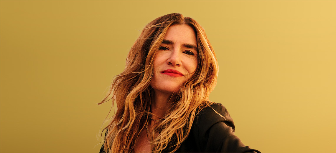 Drybar founder Alli Webb on her new anti-blowout product line, Messy ...