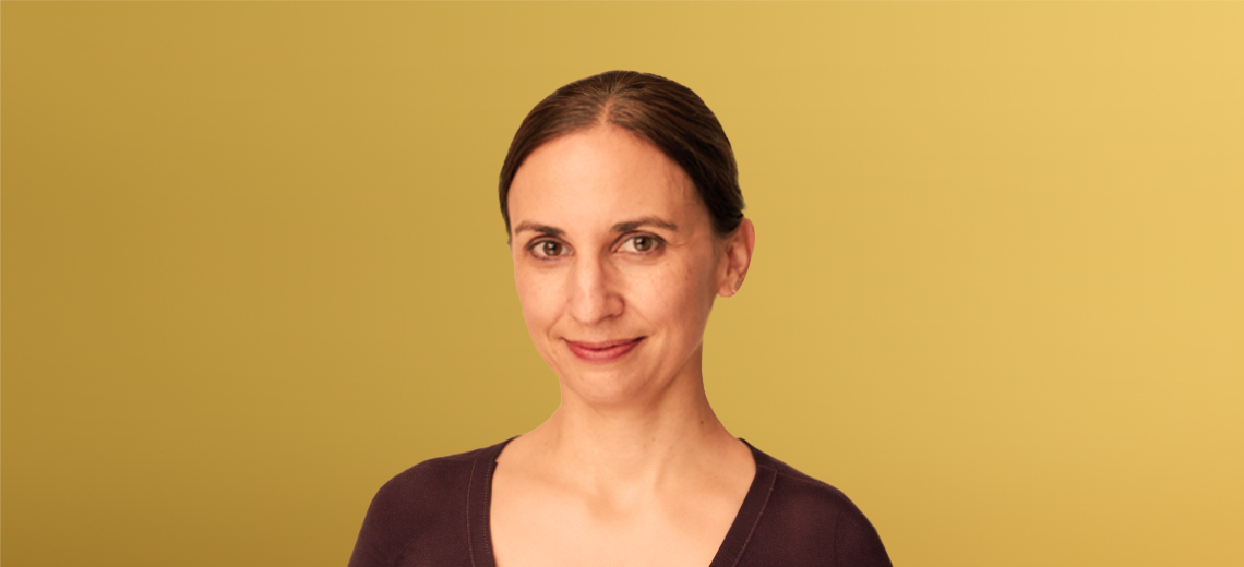 Executive coach Angela Bennett shares her top 3 tips for execs, plus ...