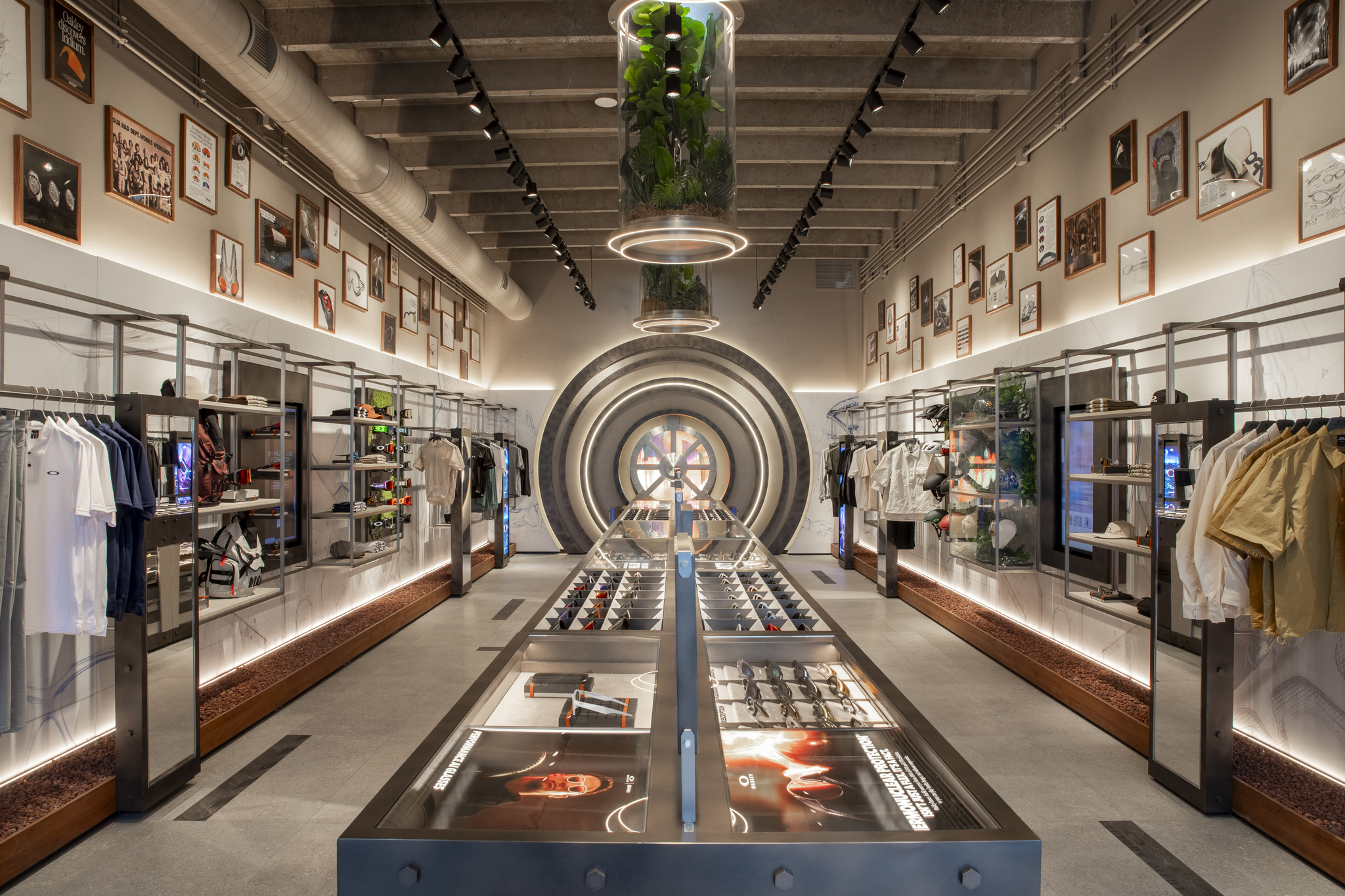 Oakley’s new Denver store doubles as a smart glasses testing ground ...